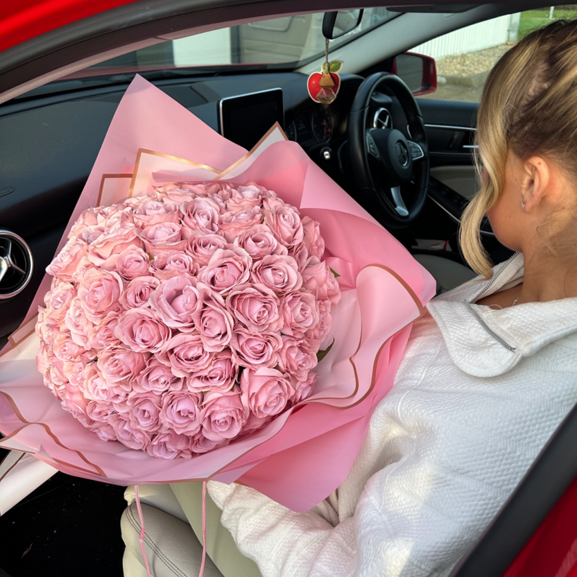 Netflix Rose Video Box – Flower Box&Co.