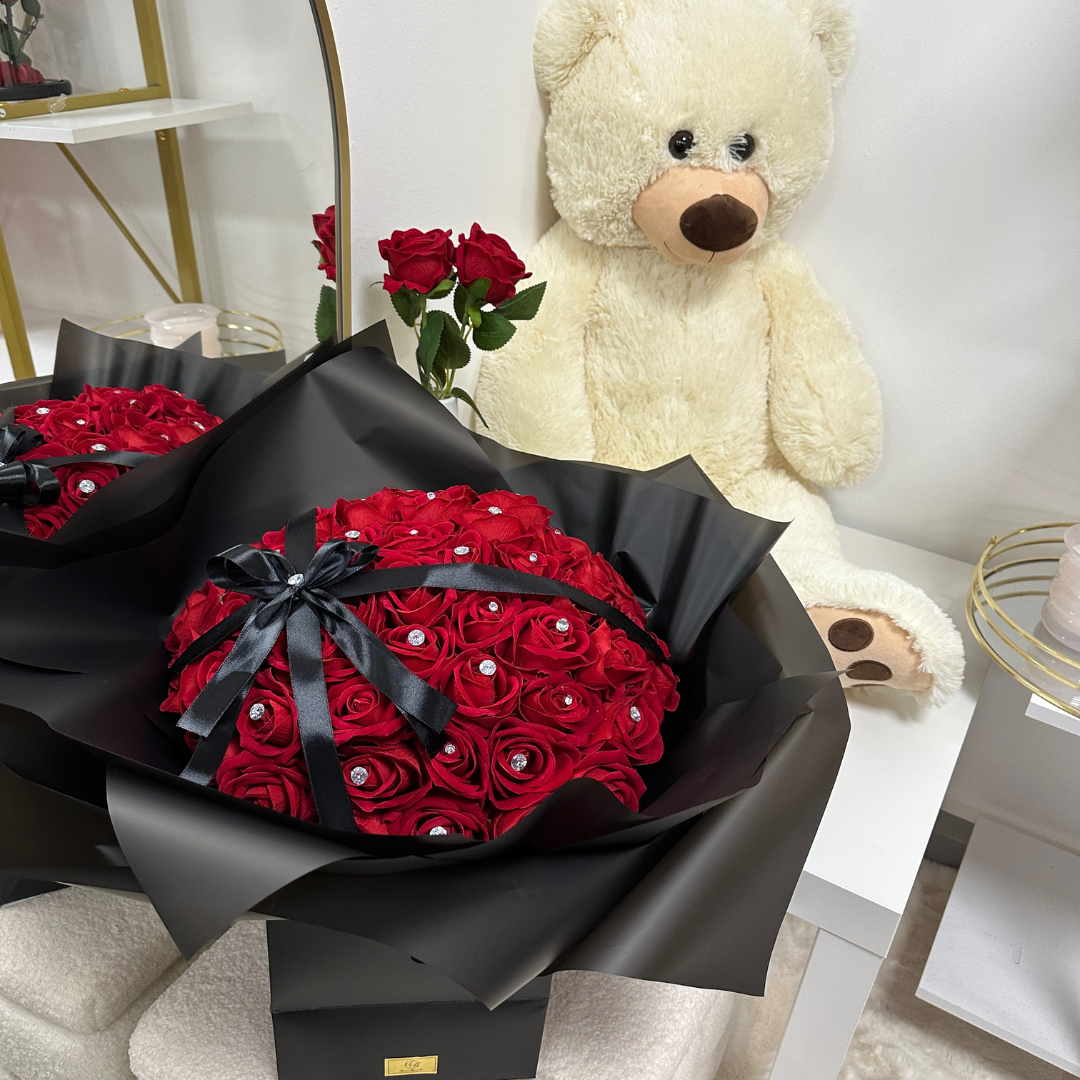 50 Red Forever Roses Giant Bear Bundle – Flower Box&Co.